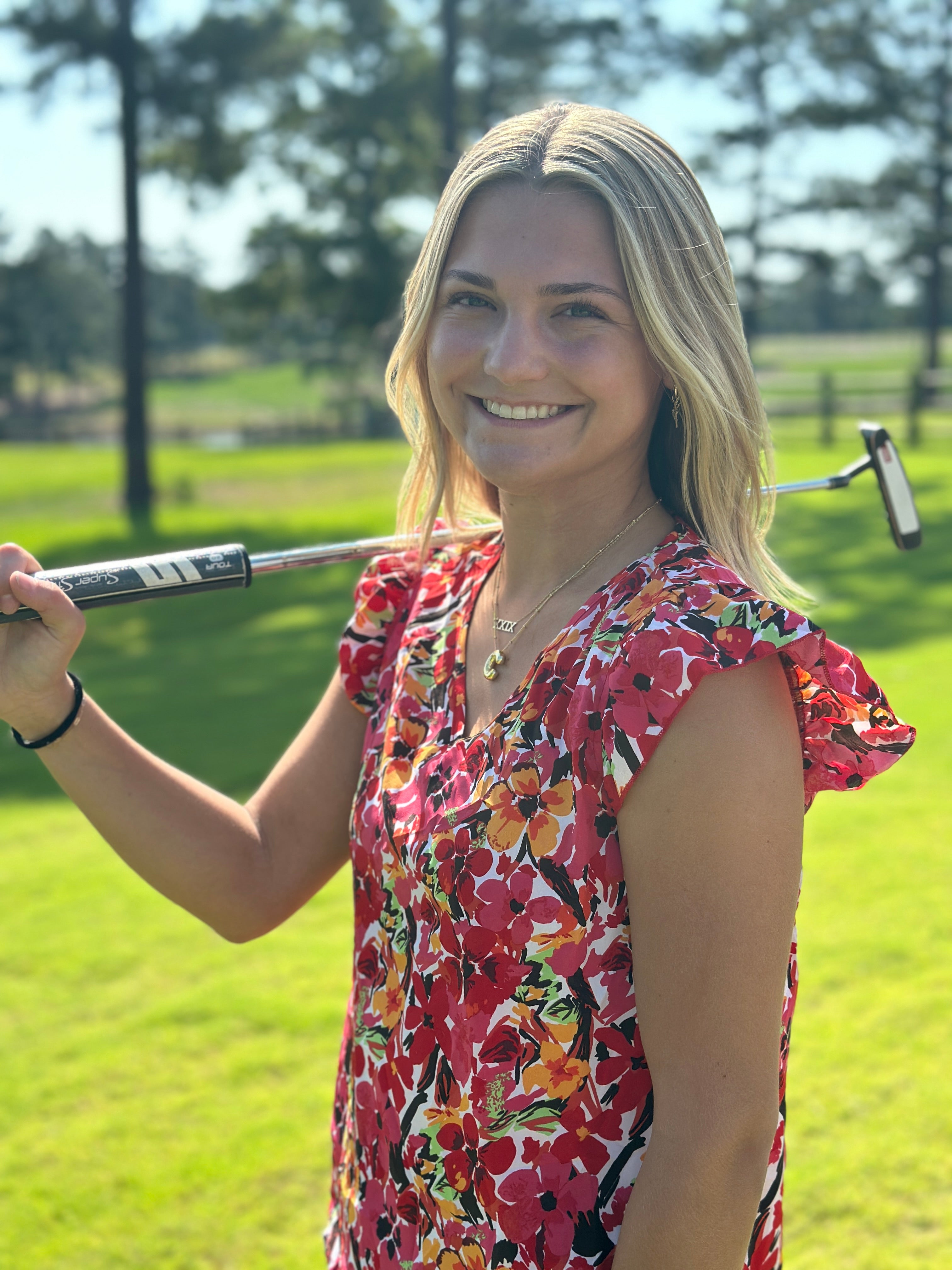 Pansy Ruffle V Neck – Putter Girl