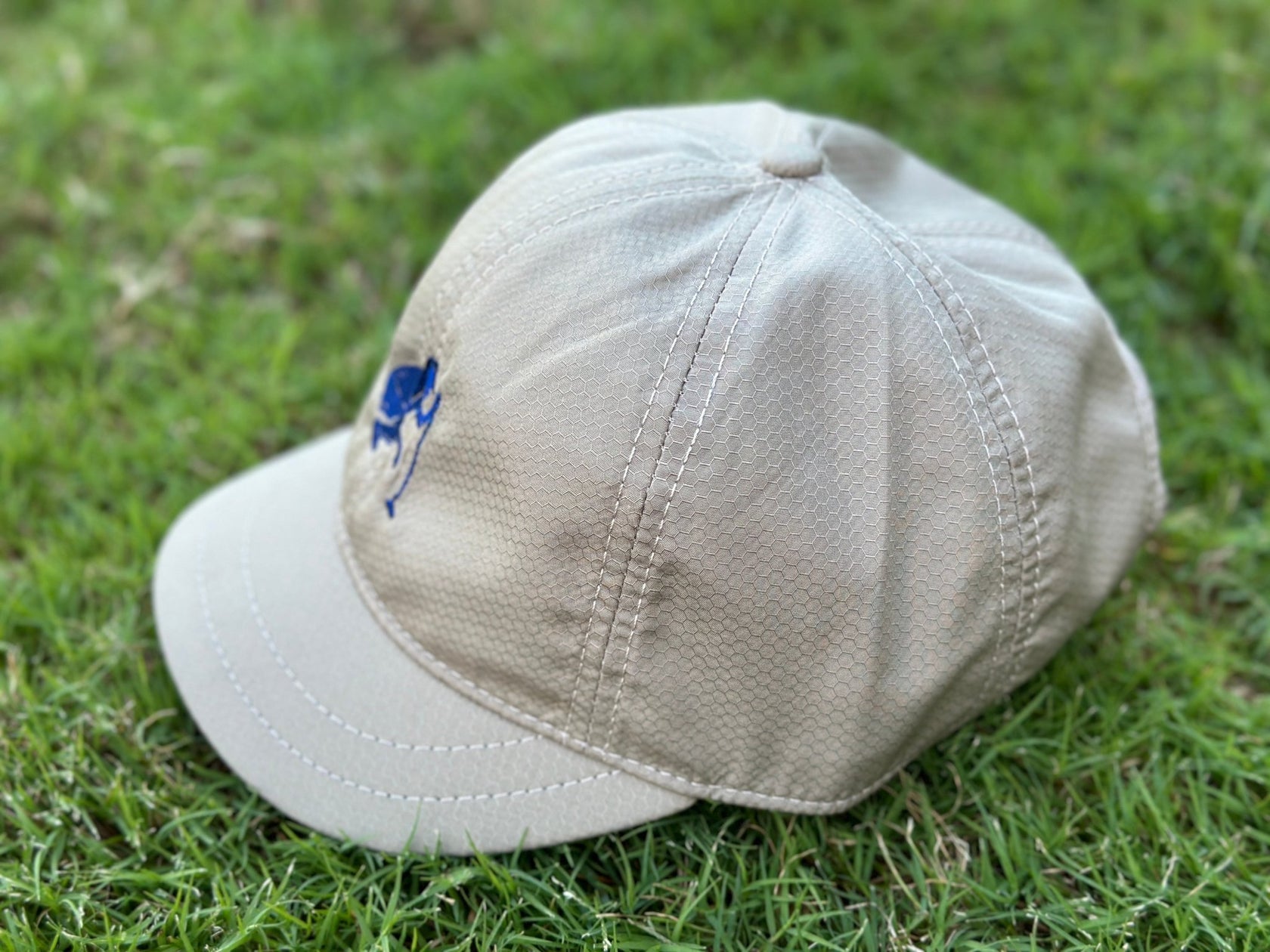 The Putter Girl Putting Cap