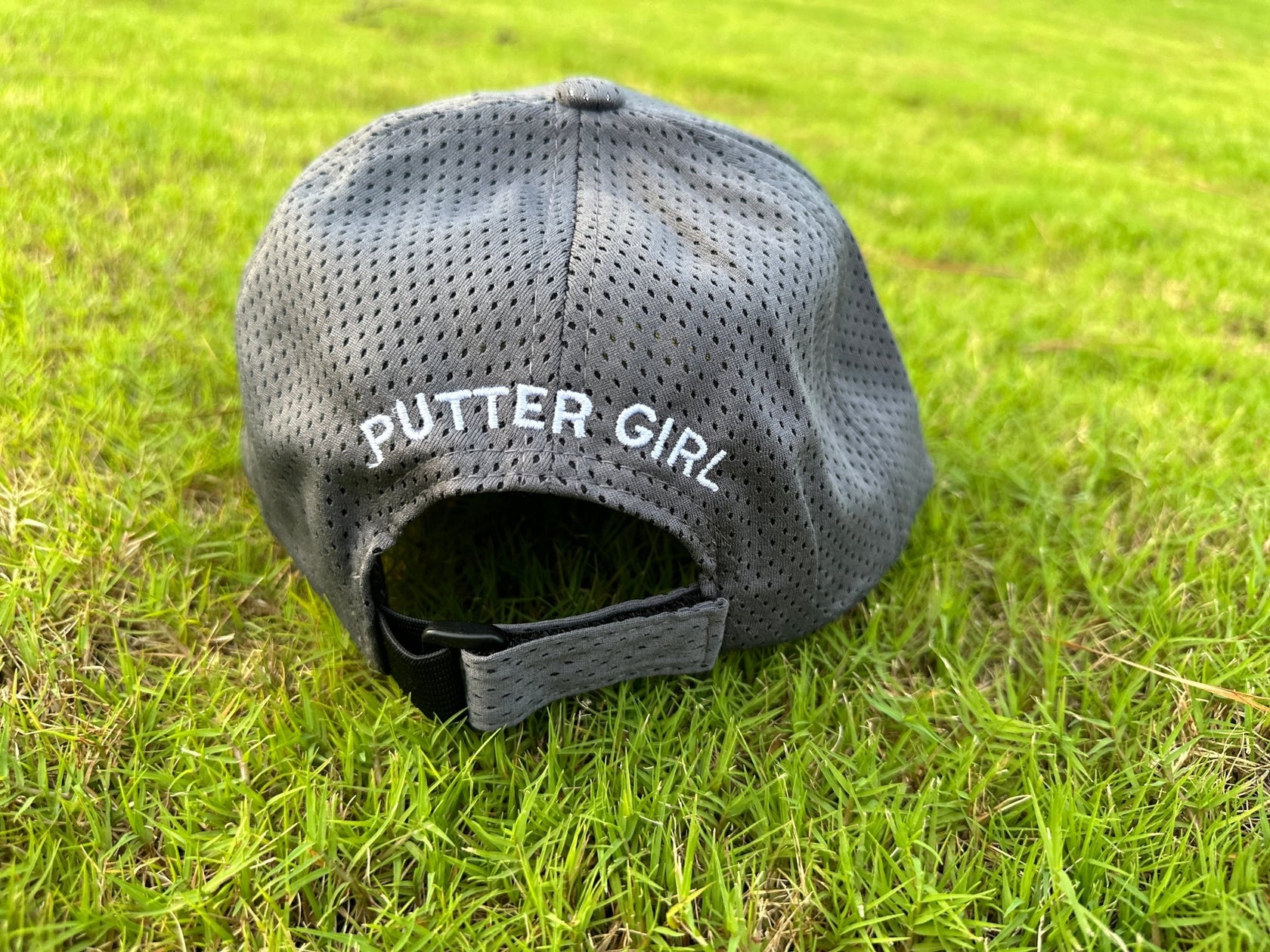 The Putter Girl Putting Cap